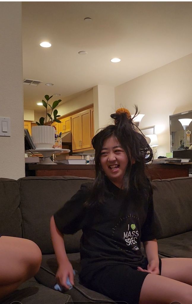 Wordless Wednesday: 6-11-’25. Tutorial on how to tie a ponytail – sing ...
